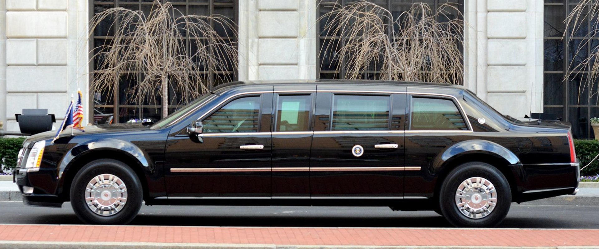 Which country make limousine car?